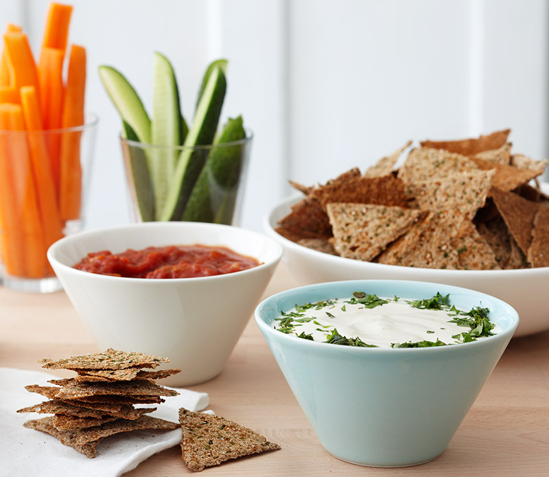 Homemade salsa that works with both food and snacks| FINN CRISP